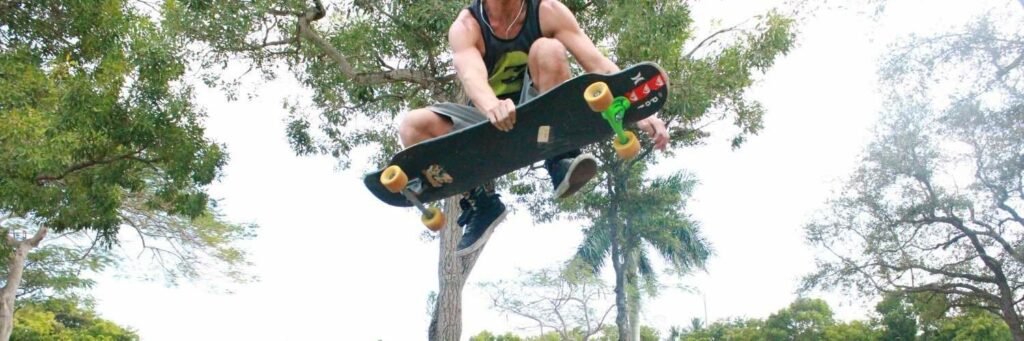 What is Freestyle Longboarding ? Tips for Beginners