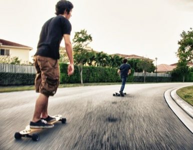 What is freeride longboarding ? The search for freedom on wheels